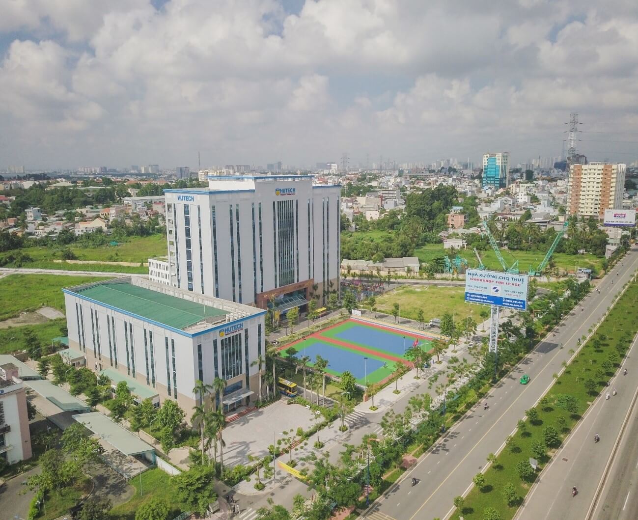 Học phí trường Đại học Công nghệ TP Hồ Chí Minh (HUTECH) mới nhất 2023 ...